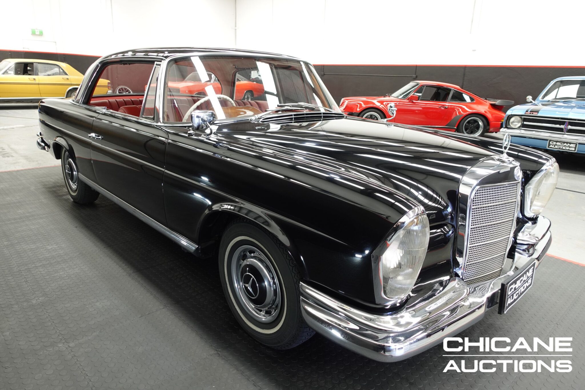 Mercedes-Benz 220SE Coupe: A Timeless Marvel of Elegance and ...