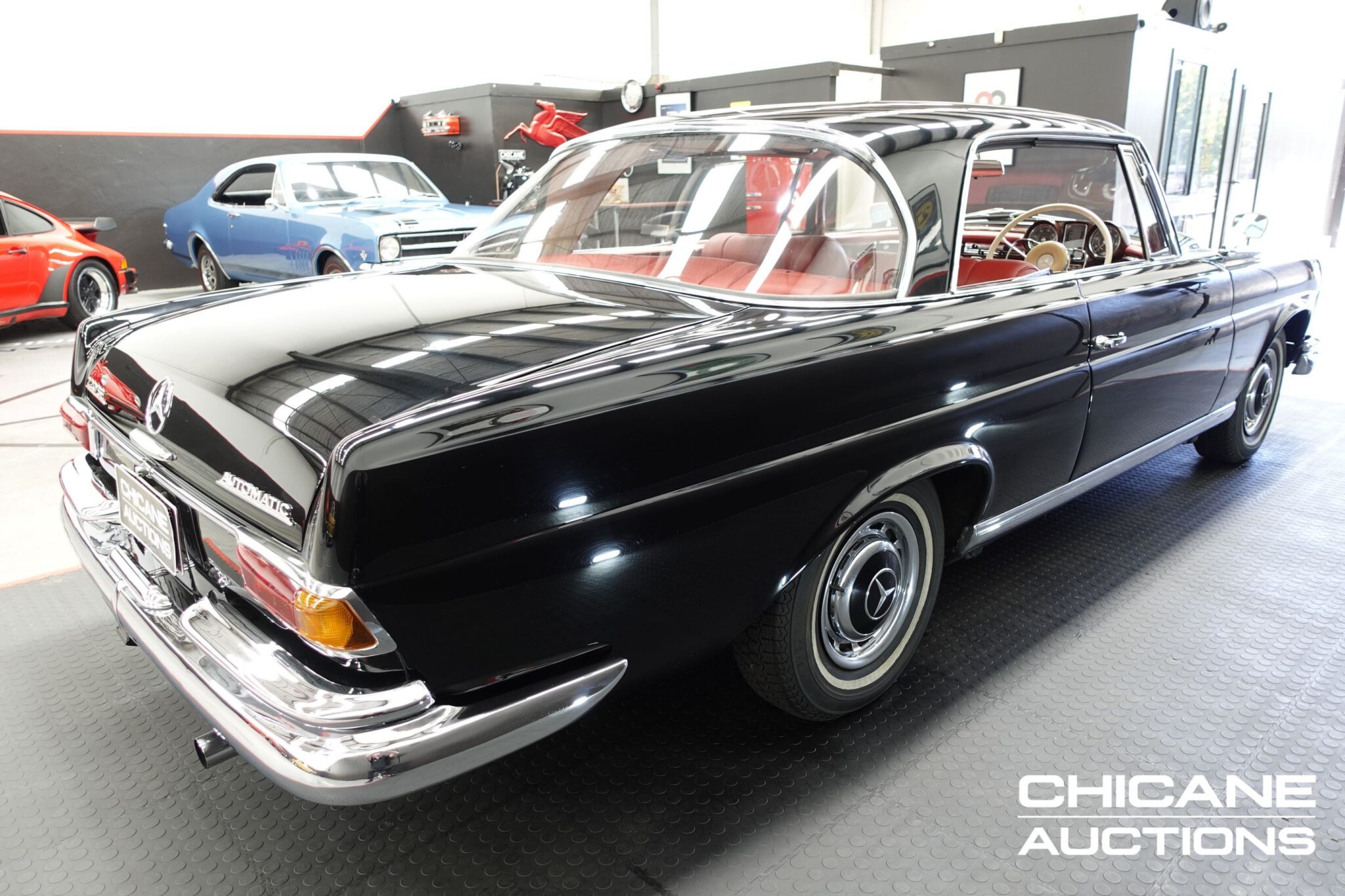 Mercedes-Benz 220SE Coupe: A Timeless Marvel of Elegance and ...