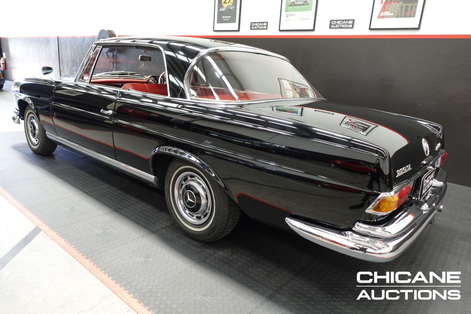 Mercedes-Benz 220SE Coupe: A Timeless Marvel of Elegance and ...