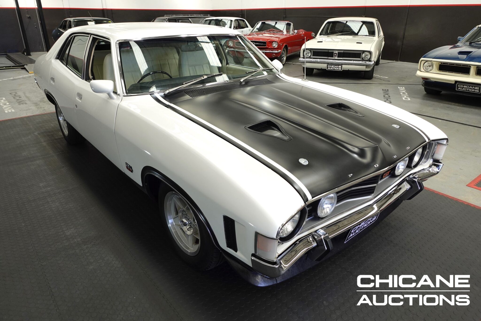 1972 Ford Falcon XA GT Sedan – LOT 1098 - CHICANE AUCTIONS