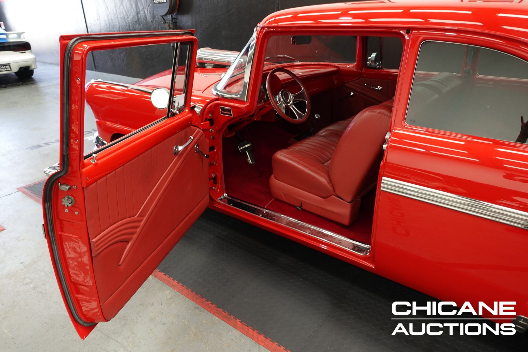 1956 Ford Customline 2 Door - LOT 1100 - CHICANE AUCTIONS