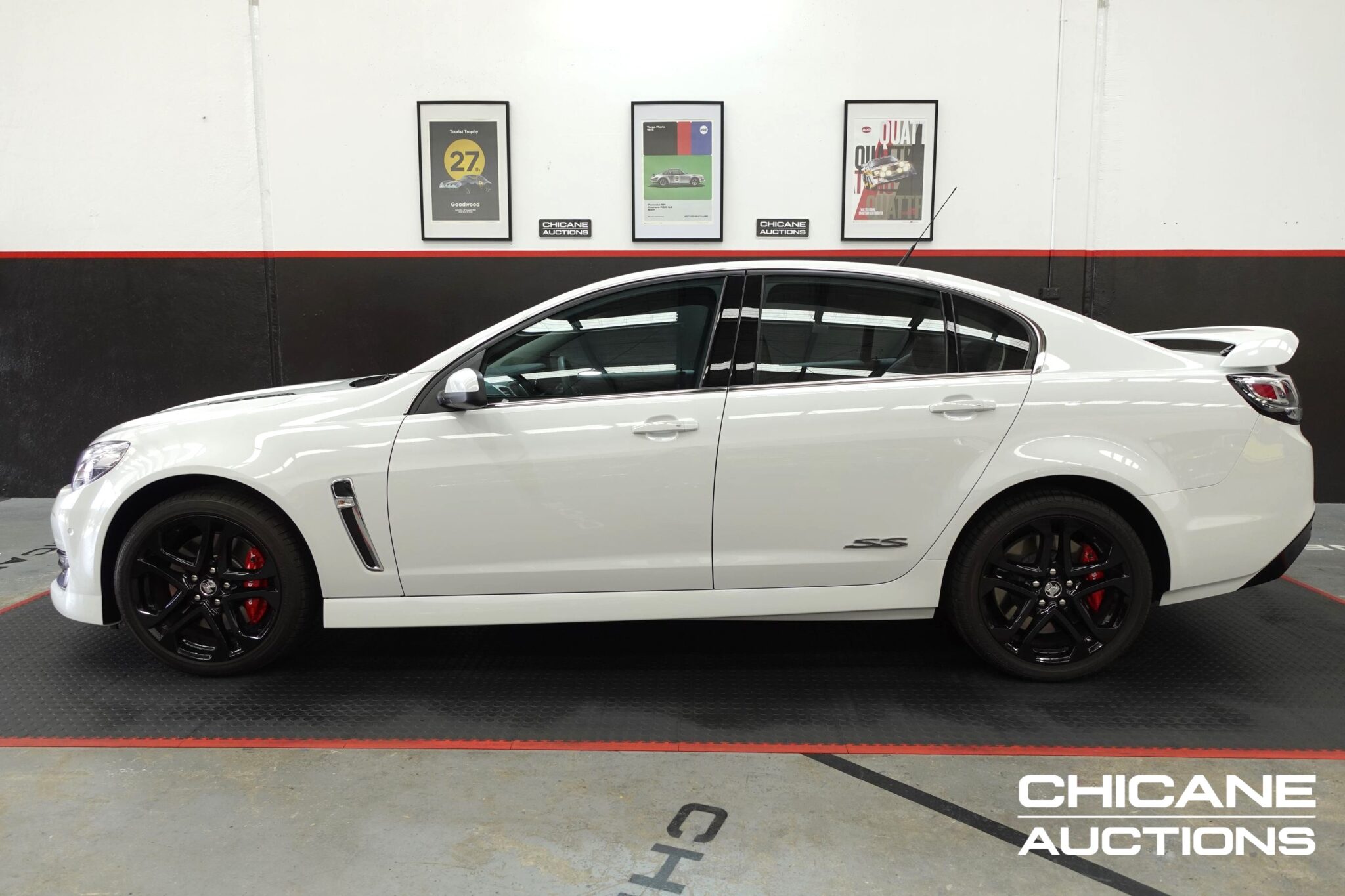 2016 HOLDEN COMMODORE VF2 SS V REDLINE - 1108 - CHICANE AUCTIONS