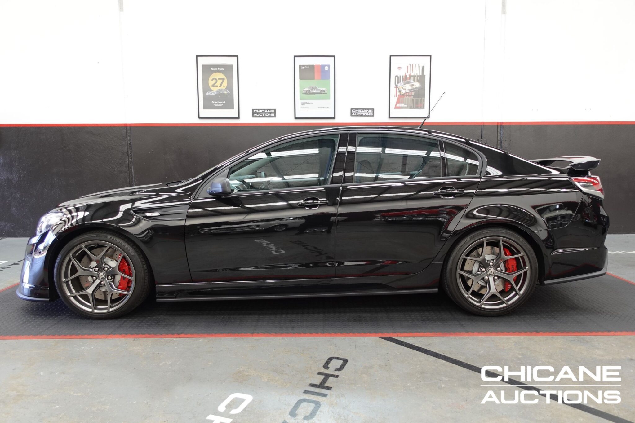 2017 HSV GTSR - 1115 - CHICANE AUCTIONS