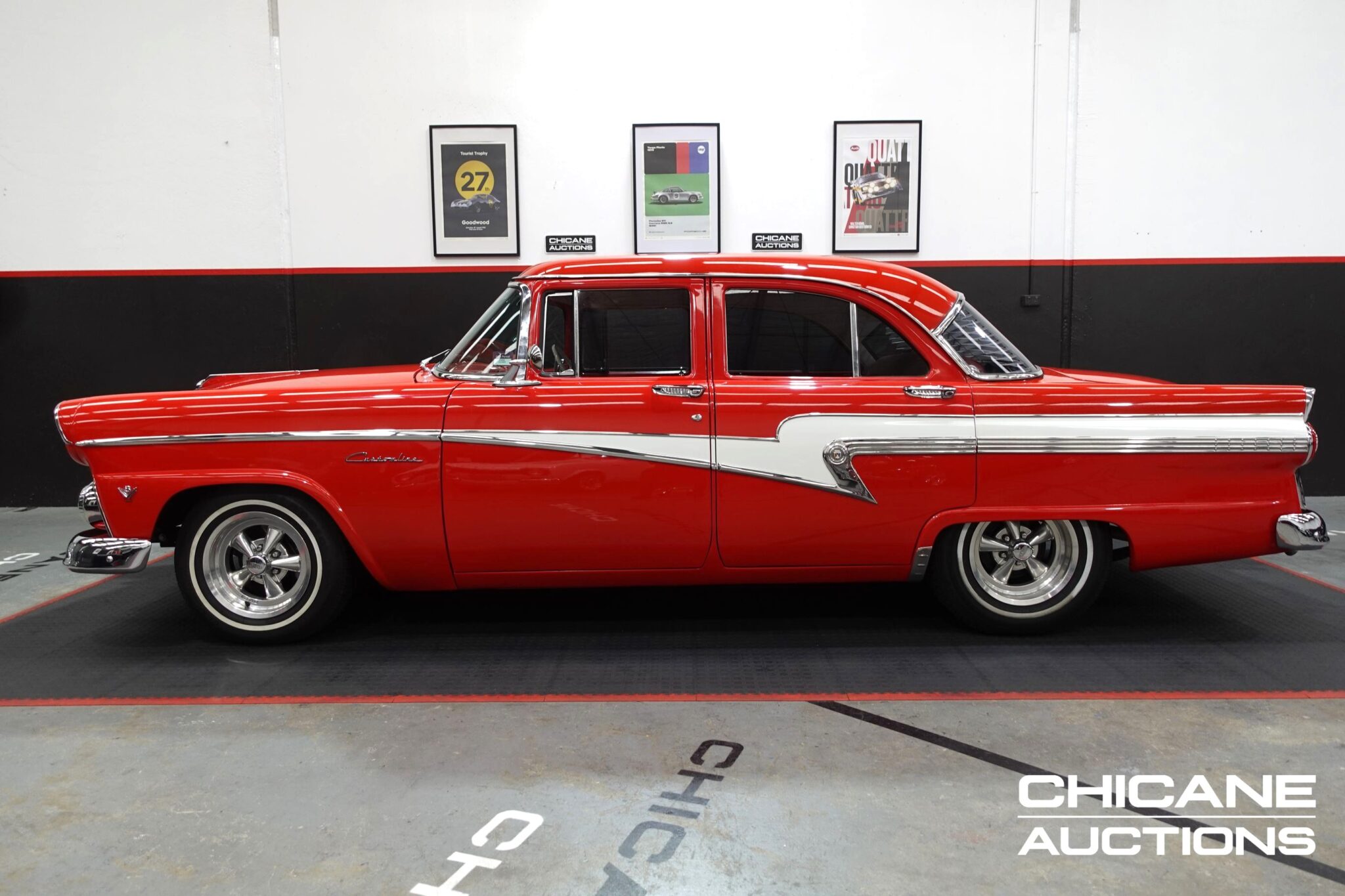 1958 FORD CUSTOMLINE - 1116 - CHICANE AUCTIONS