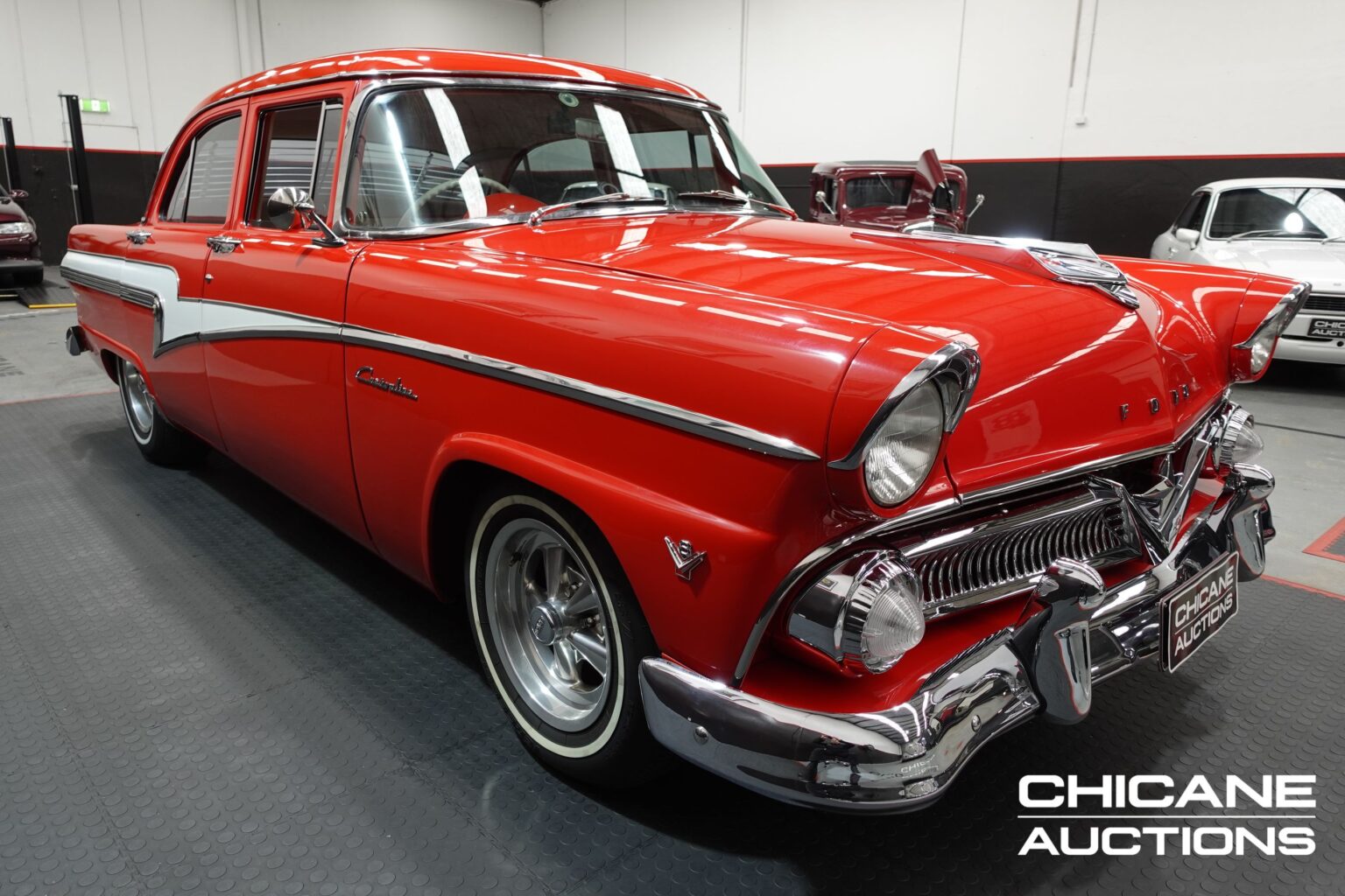 1958 FORD CUSTOMLINE - 1116 - CHICANE AUCTIONS