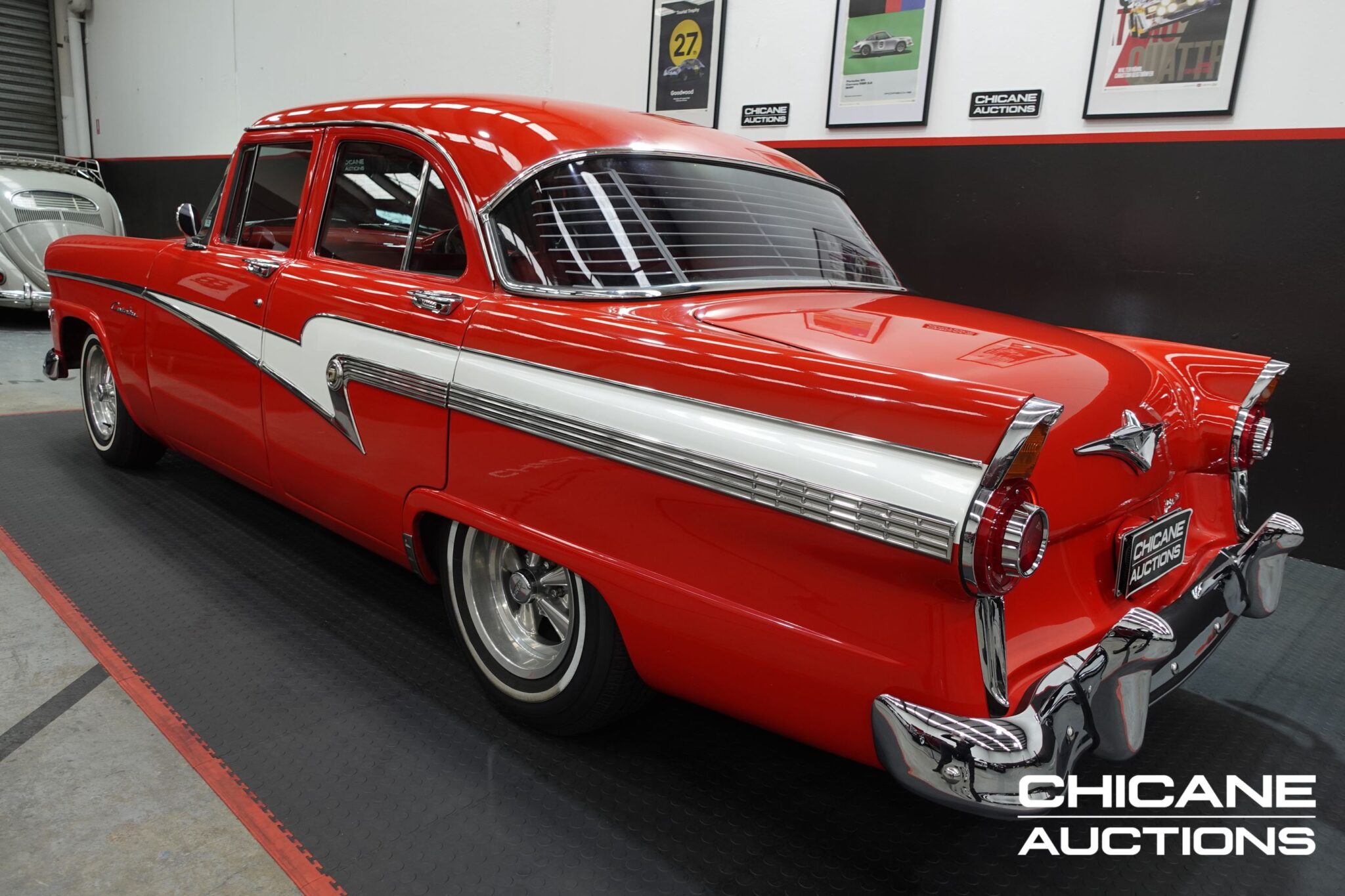1958 FORD CUSTOMLINE - 1116 - CHICANE AUCTIONS