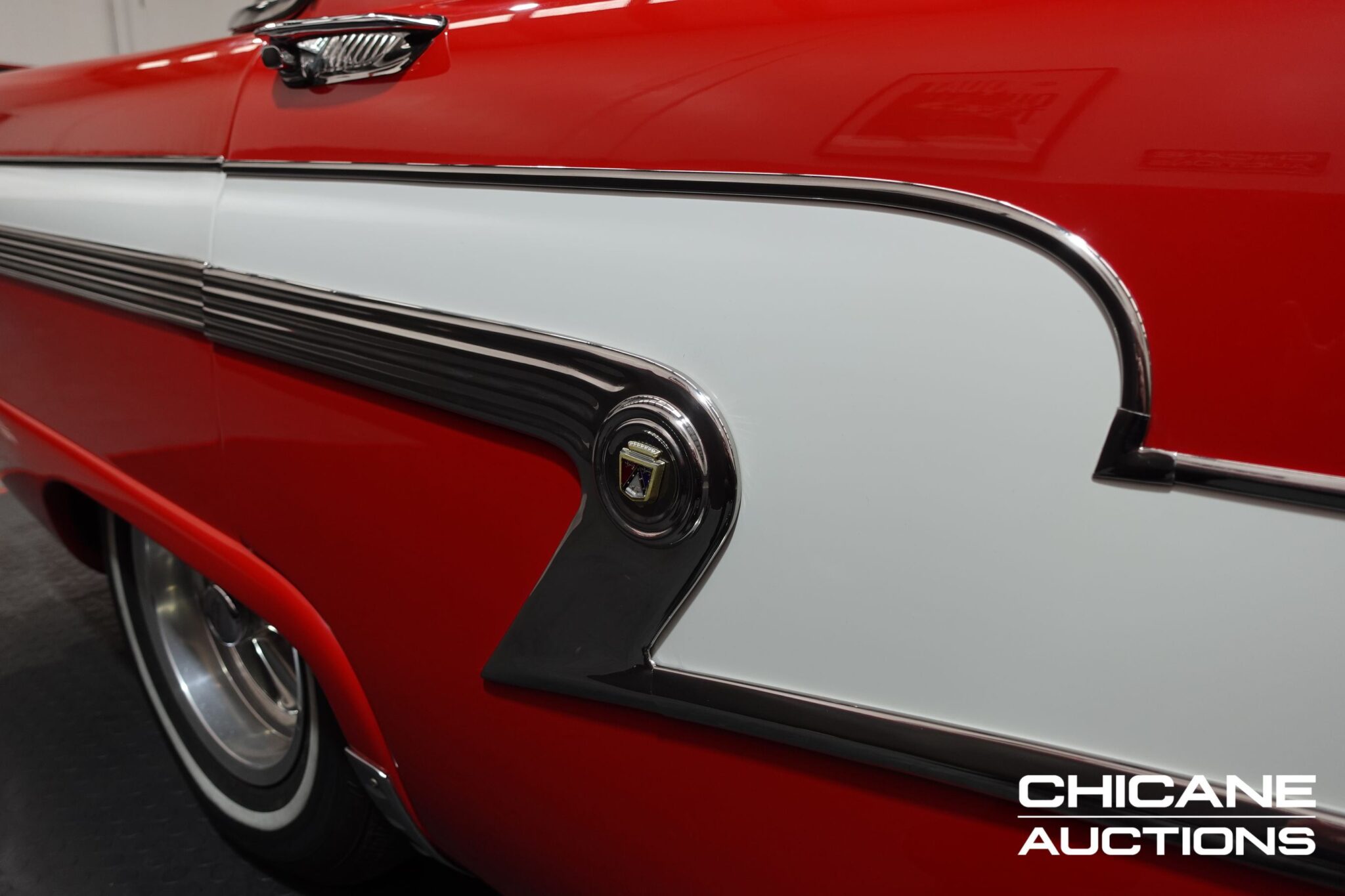 1958 FORD CUSTOMLINE - 1116 - CHICANE AUCTIONS