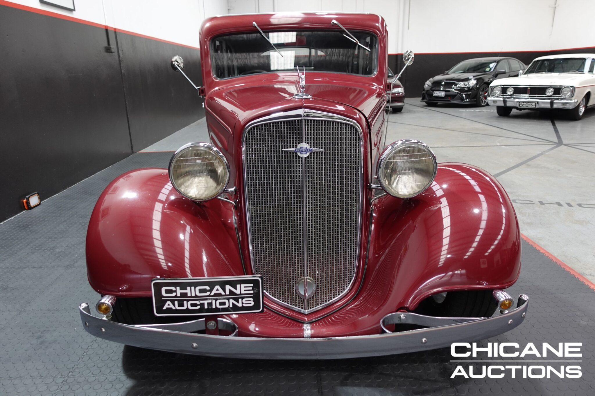 1934 CHEVROLET SEDAN - 1118 - CHICANE AUCTIONS