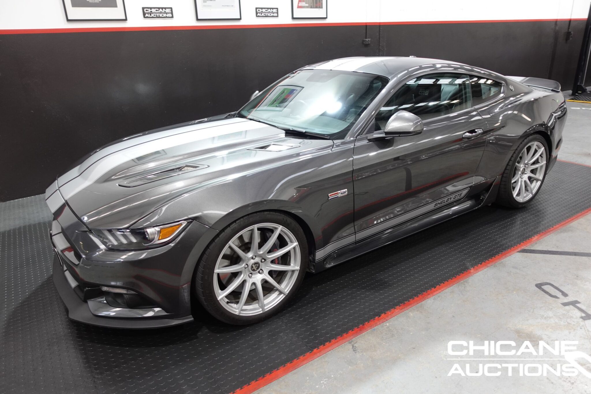 2017 FORD MUSTANG SHELBY GTE - 1129 - CHICANE AUCTIONS