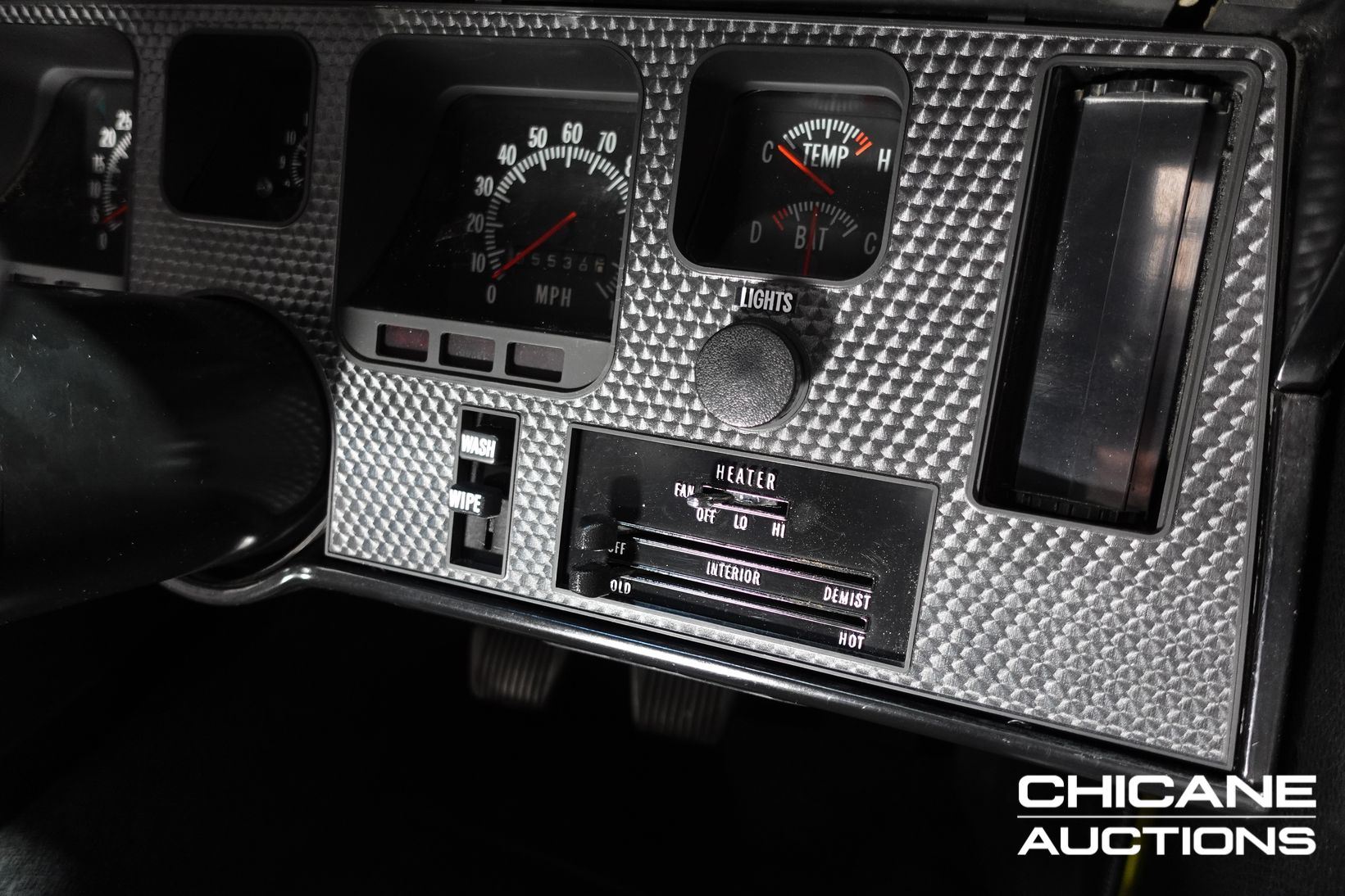 1972 HOLDEN HQ SS - CHICANE AUCTIONS