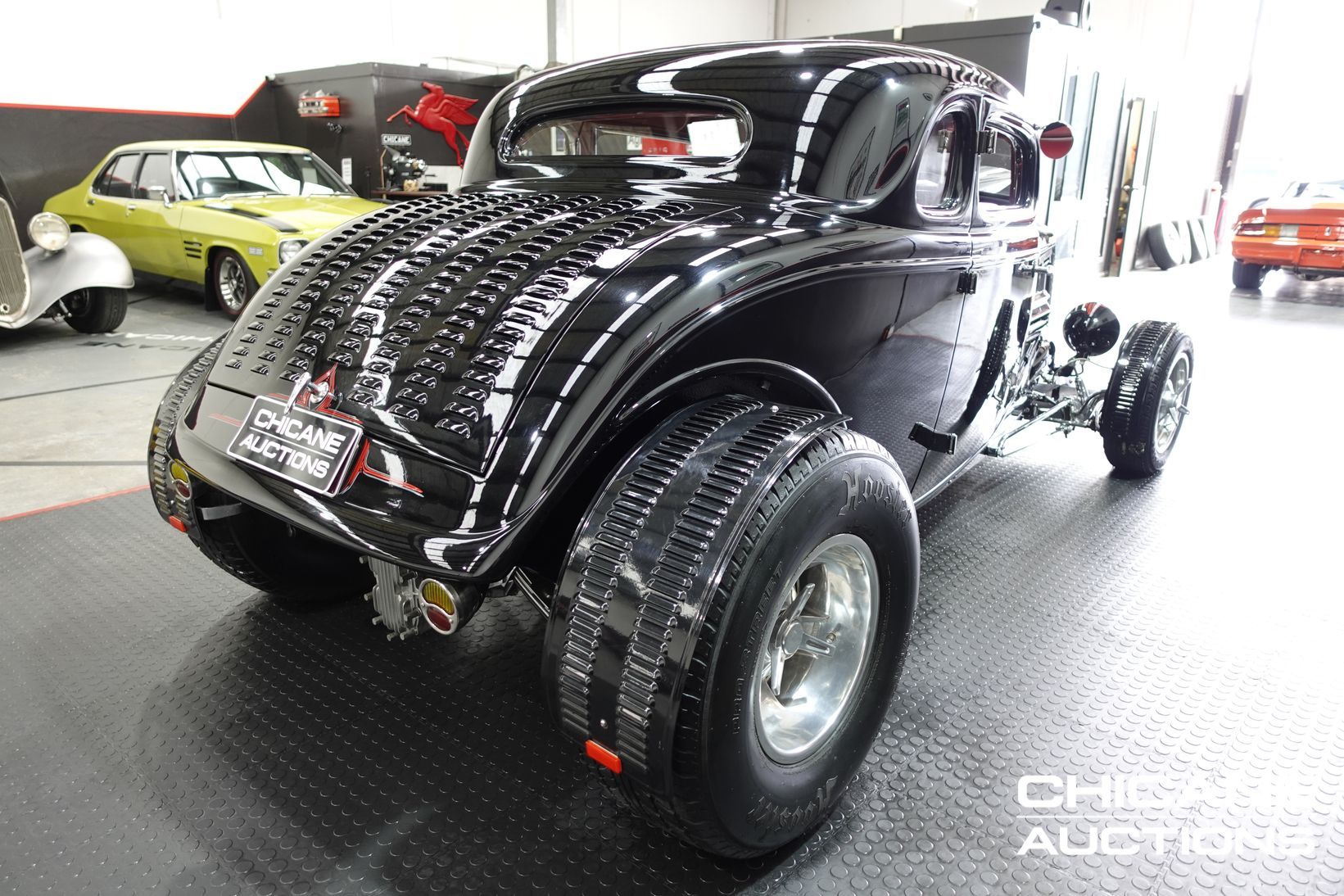 1934 FORD 5W V8 COUPE - CHICANE AUCTIONS
