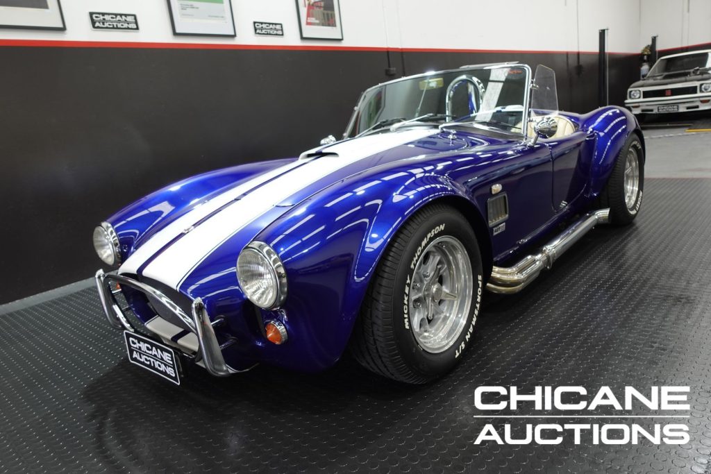 2000 AC COBRA REPLICA - 1143 - CHICANE AUCTIONS