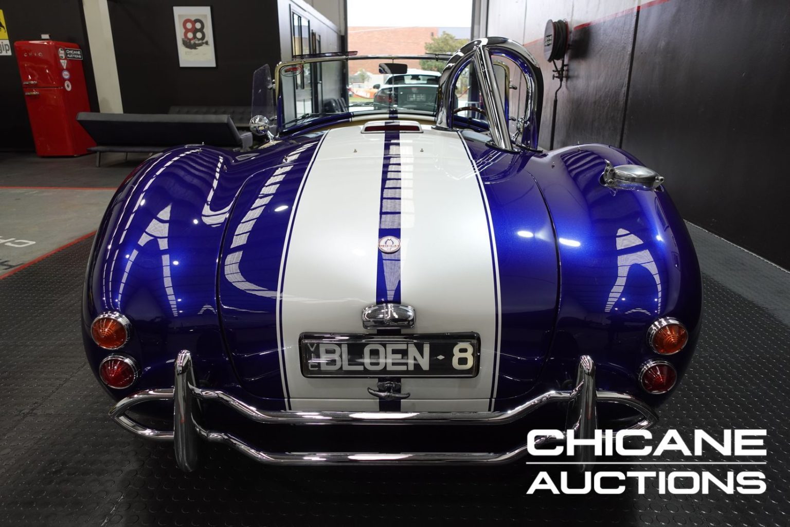 2000 AC COBRA REPLICA - 1143 - CHICANE AUCTIONS