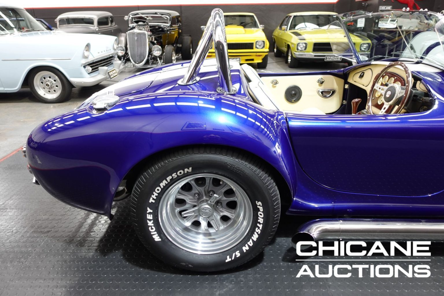 2000 AC COBRA REPLICA - 1143 - CHICANE AUCTIONS