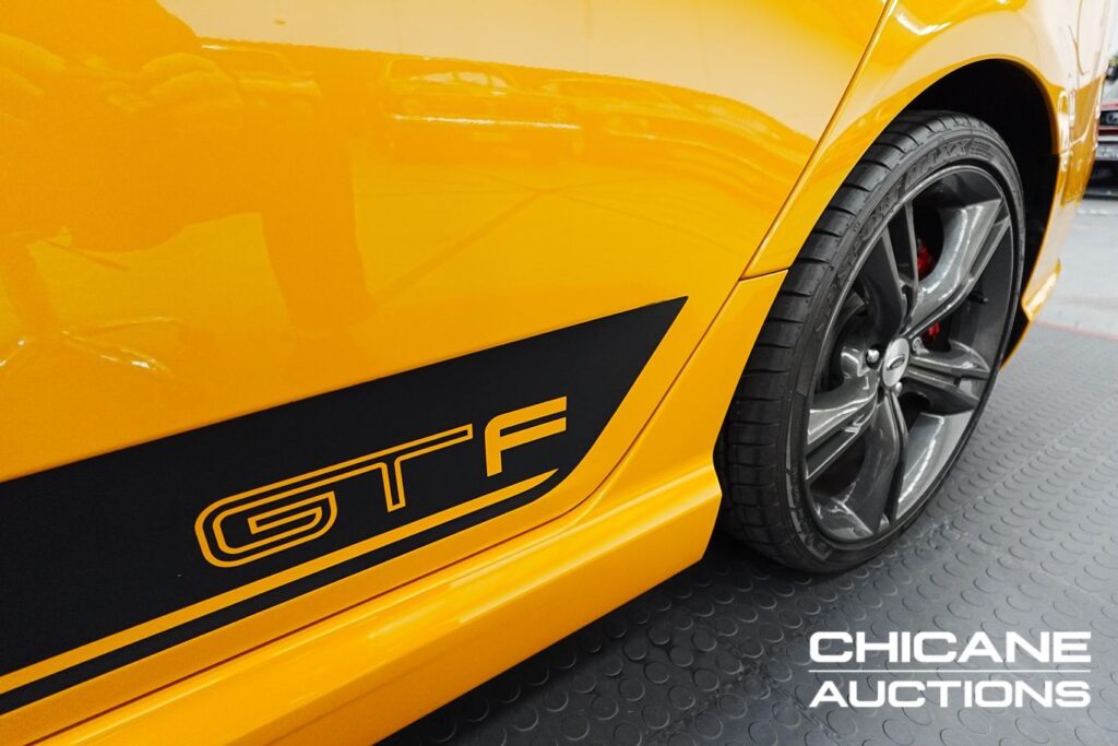2014 FORD PERFORMANCE RACING GT F - CHICANE AUCTIONS