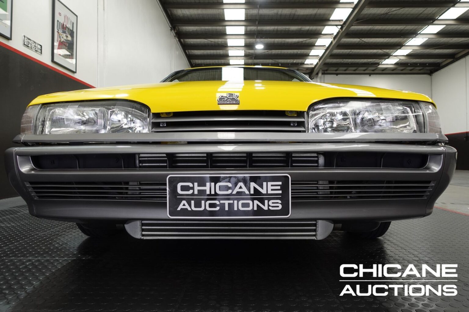 1986 HOLDEN COMMODORE VL TURBO - 1158 - CHICANE AUCTIONS