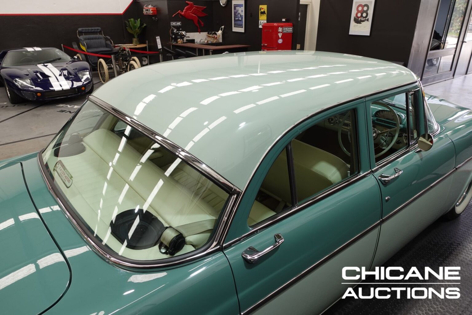 1955 FORD CUSTOMLINE - 1168 - CHICANE AUCTIONS