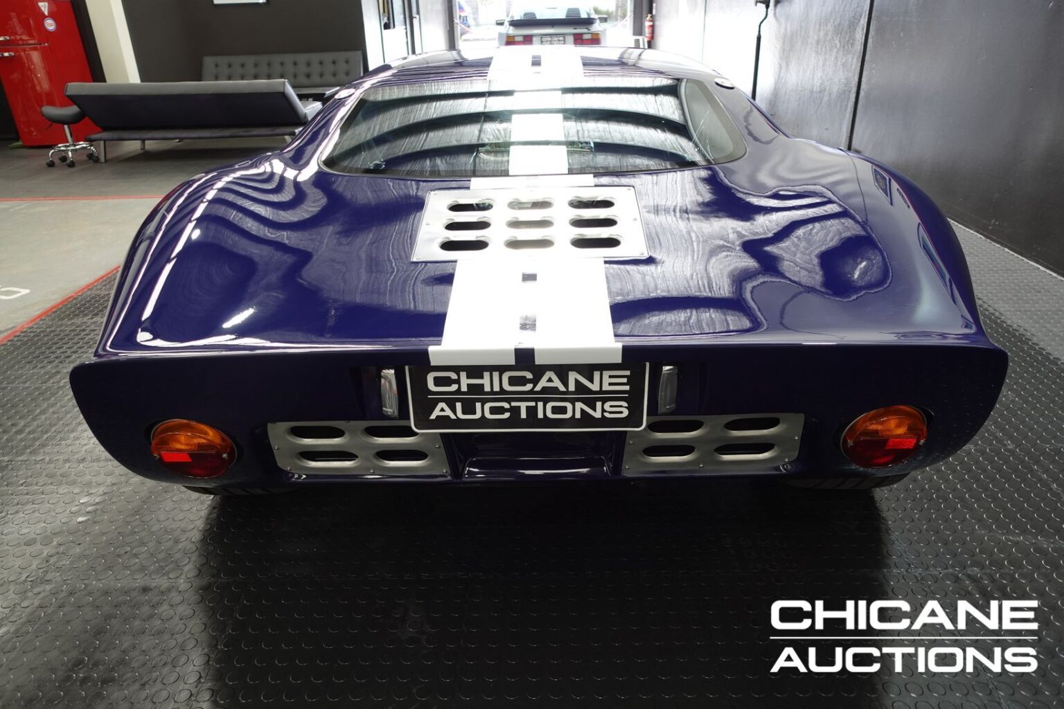 1966 FORD GT40 by KVA - 1162 - CHICANE AUCTIONS