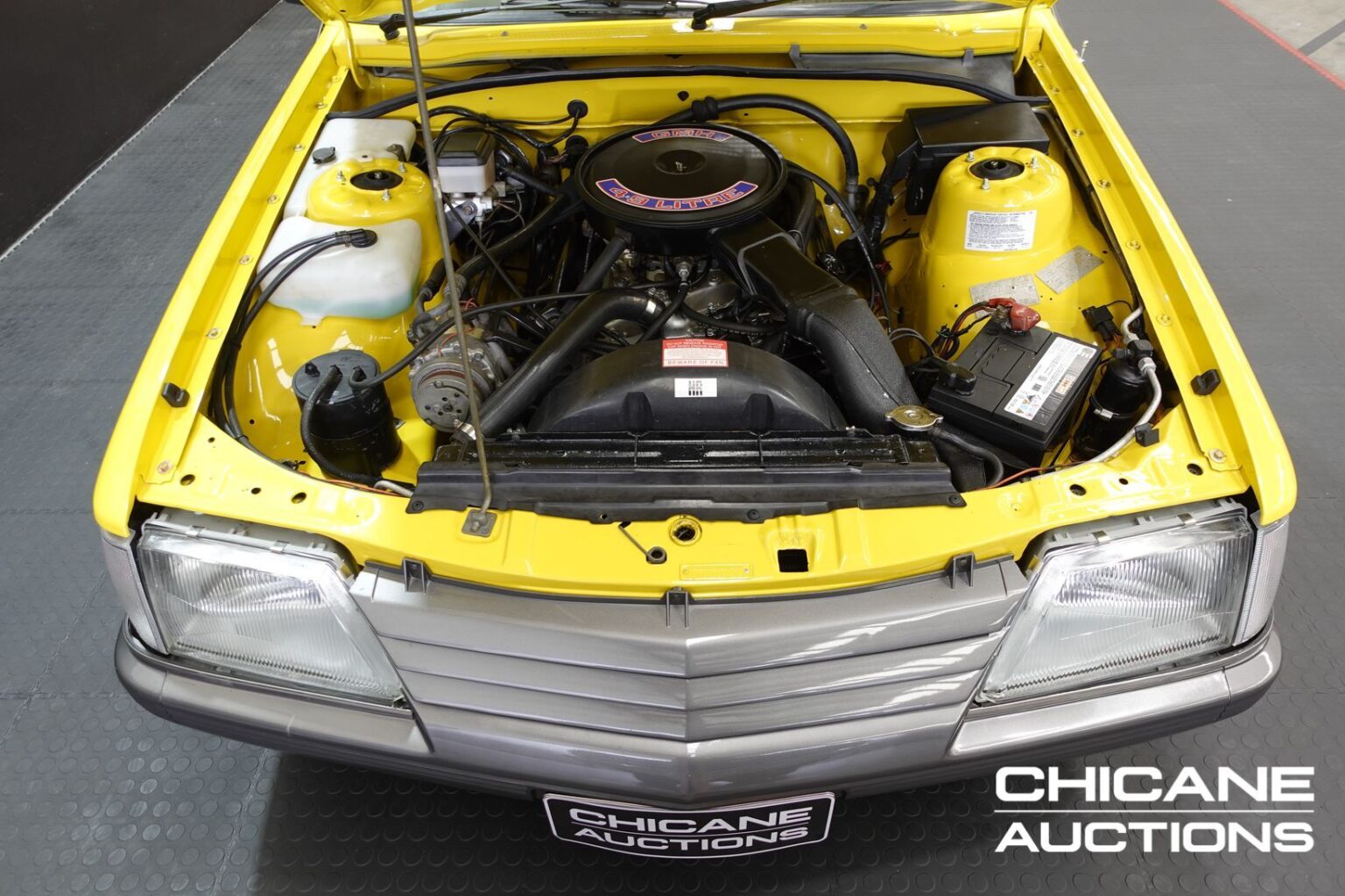 1985 HOLDEN COMMODORE VK SL - 1180 - CHICANE AUCTIONS